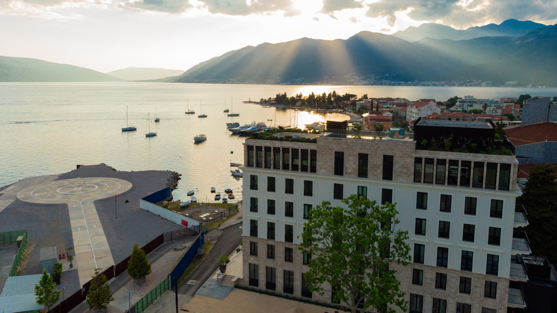 PORTO PALACE HOTEL, TIVAT, MONTENEGRO – Life and Holiday